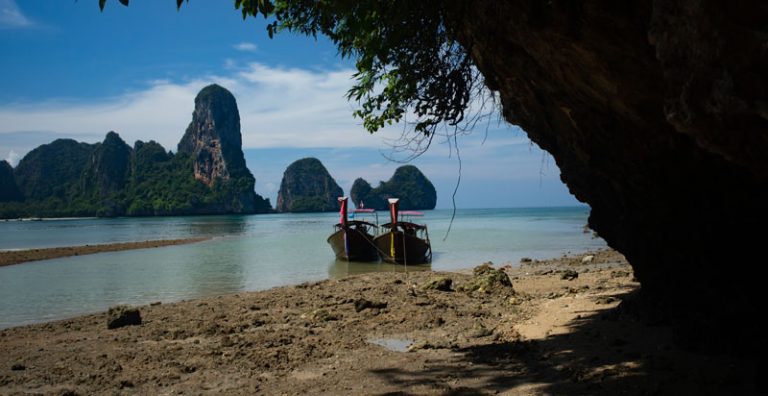 Tonsai Beach în Krabi - ClaroMed
